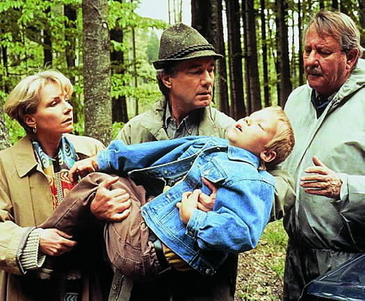 Forsthaus Falkenau (FF) S07E08: Schlaflose Nächte – fernsehserien.de