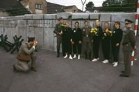 Tschüss Genossen! Die cleversten Fluchten aus der DDR – fernsehserien.de