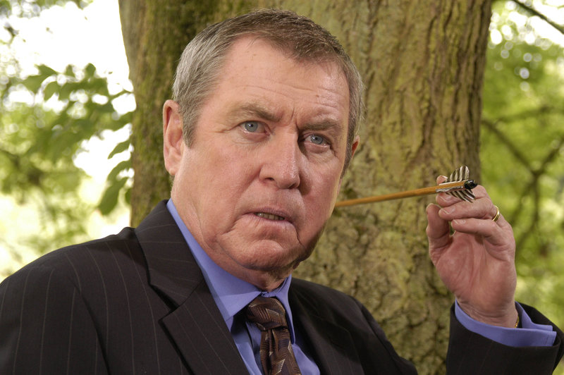 Inspector Barnaby S16E04: Flieg Mörder, flieg (The Flying Club ...