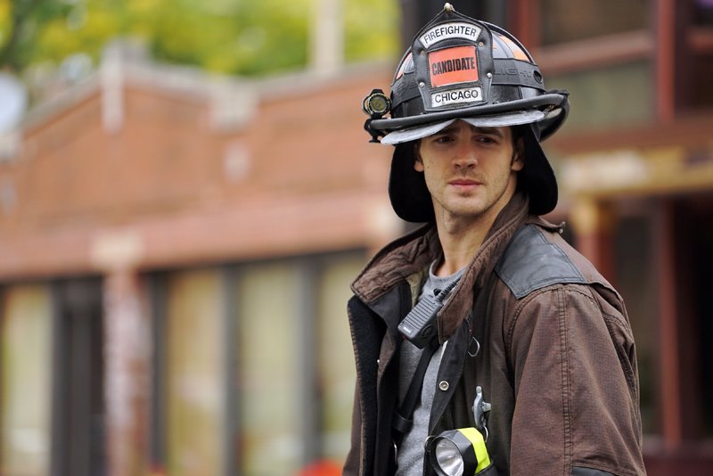 Chicago Fire S04E07: Zuspitzung (Sharp Elbows) – fernsehserien.de