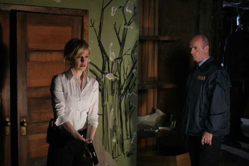 Cold Case – Kein Opfer ist je vergessen S02E23: Der Jäger kehrt zurück ...