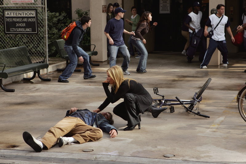 Without A Trace S05E21: Verabredung zum Sterben (Crash And Burn ...