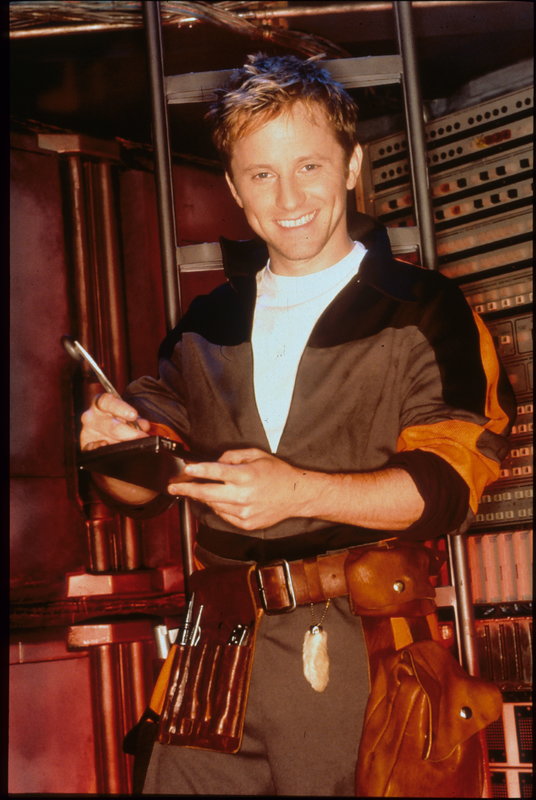 Gene Roddenberrys Andromeda S01E22: Feinde an Bord (It’s Hour Comes ...