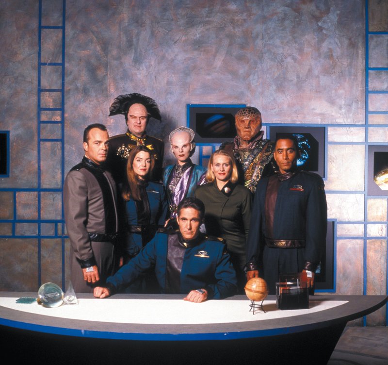 Babylon 5 Staffel 1: Zeichen und Wunder / Signs and Portents ...