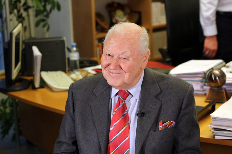 André Hellers Menschenkinder Staffel 0 Episodenguide (Seite 2 ...