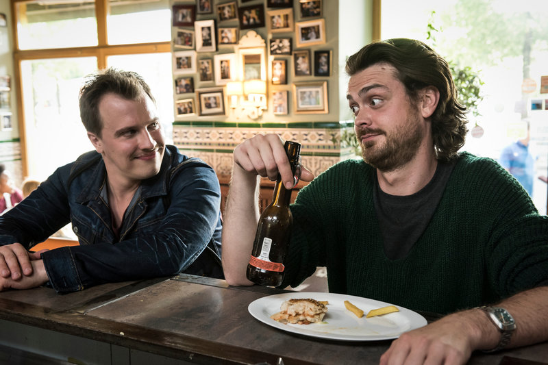 Nix Festes Staffel 1 Episodenguide – fernsehserien.de