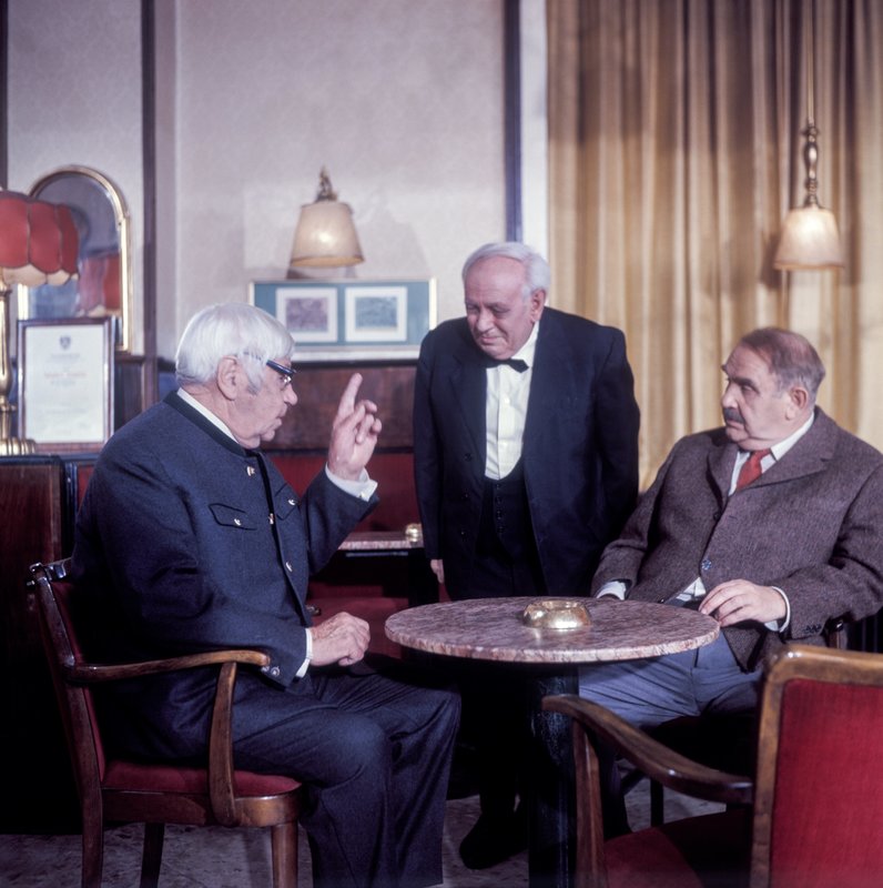 Hallo – Hotel Sacher … Portier! S01E10: Der Poldi – fernsehserien.de