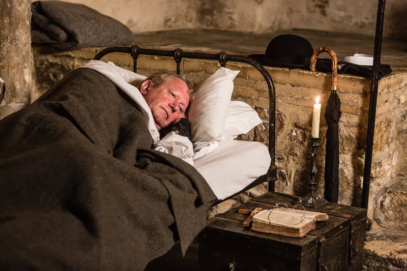Father Brown (2013) S06E10: Die zwei Tode des Hercule Flambeau (The Two ...