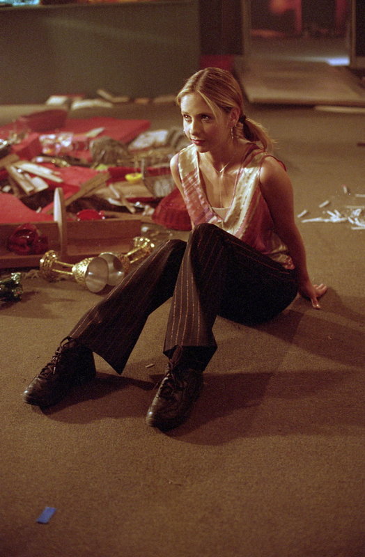 Buffy – Im Bann der Dämonen S05E11: Der Hammer der Zerstörung (Triangle ...
