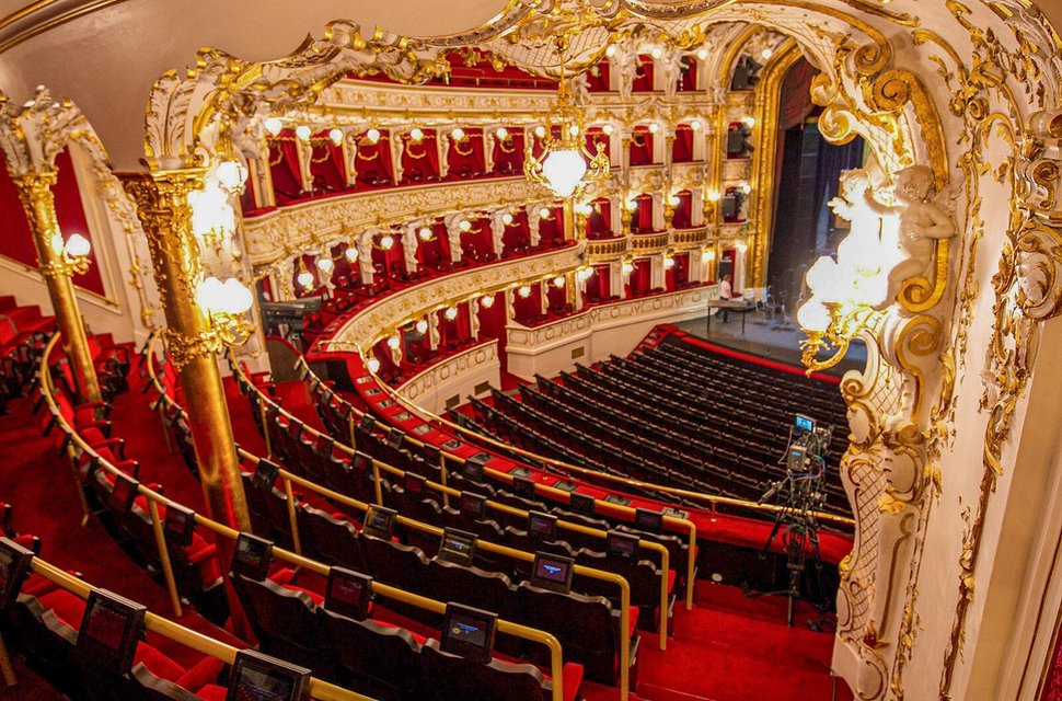 Galakonzert zur Wiedereröffnung der Staatsoper Prag – fernsehserien.de