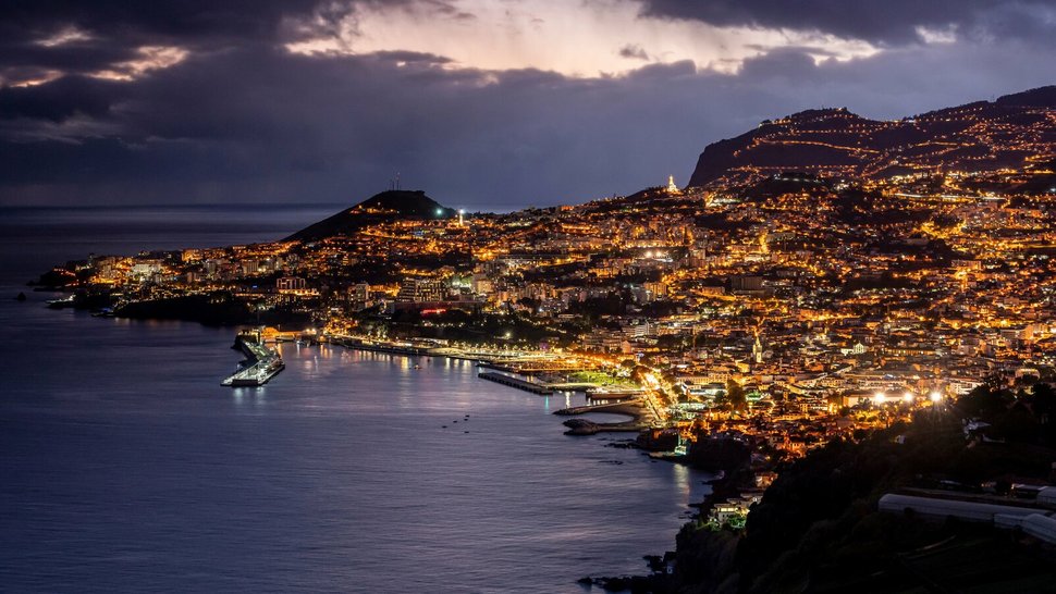 Terra X Faszination Erde: 100. Makaronesien: Oasen in der blauen Wüste ...