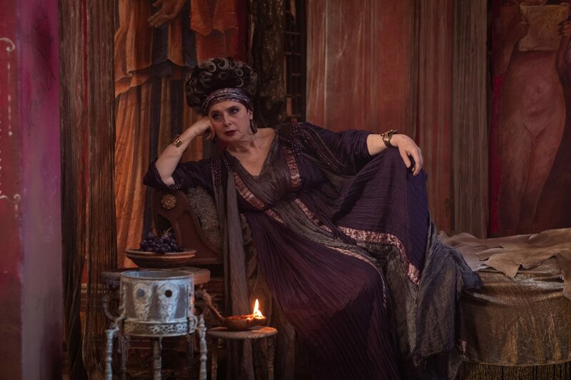 Domina S01E02: Aufstieg (Rise) – fernsehserien.de Domina S01E02: Aufstieg (Rise) – fernsehserien.de