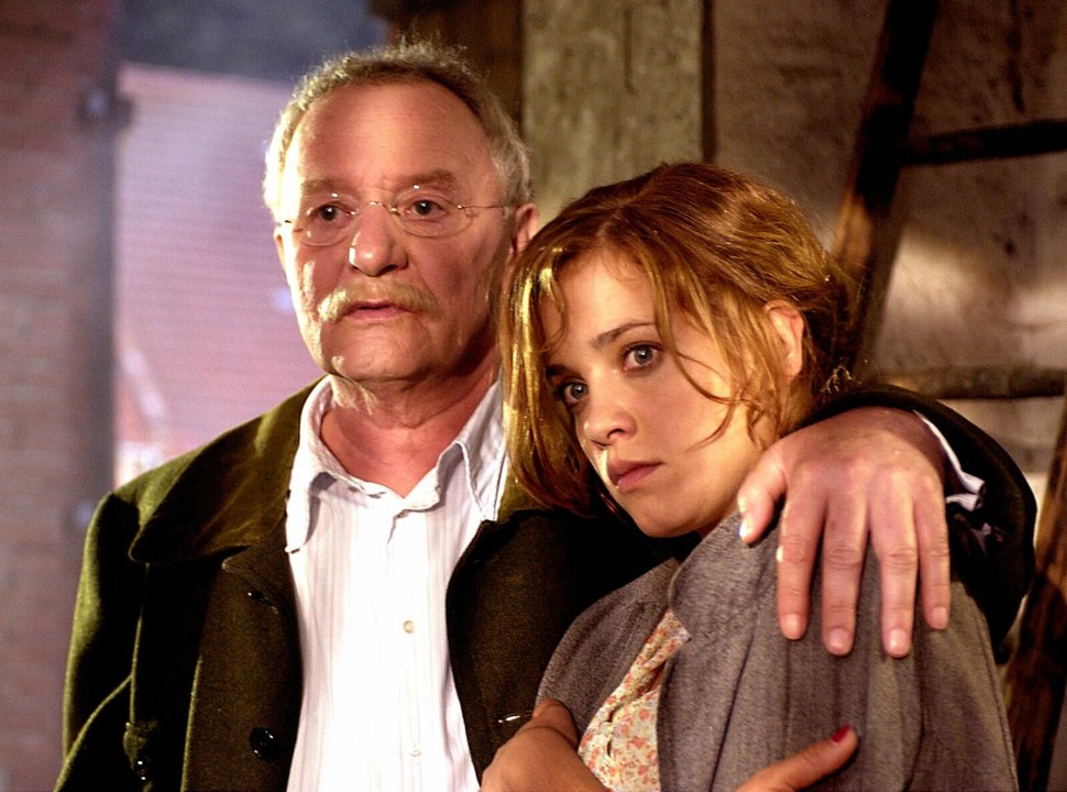 Das Bernstein-Amulett 01: Teil 1 – fernsehserien.de