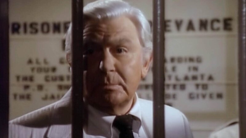 Matlock S09E14: Der mysteriöse Überfall (The Assault) – fernsehserien.de