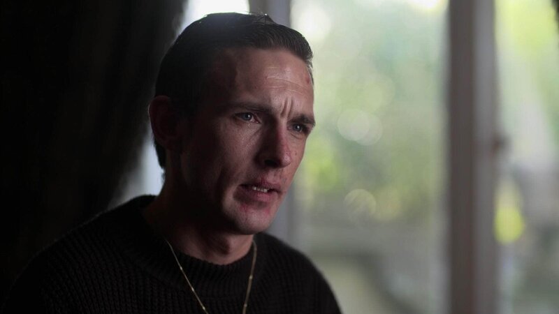 Kill thy Neighbour S01E03: Die Mutter (Mark Jewitt) – fernsehserien.de