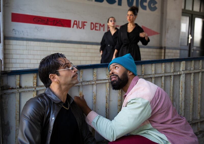 Barrys Barbershop S01E04: Der Arbeitskampf – fernsehserien.de