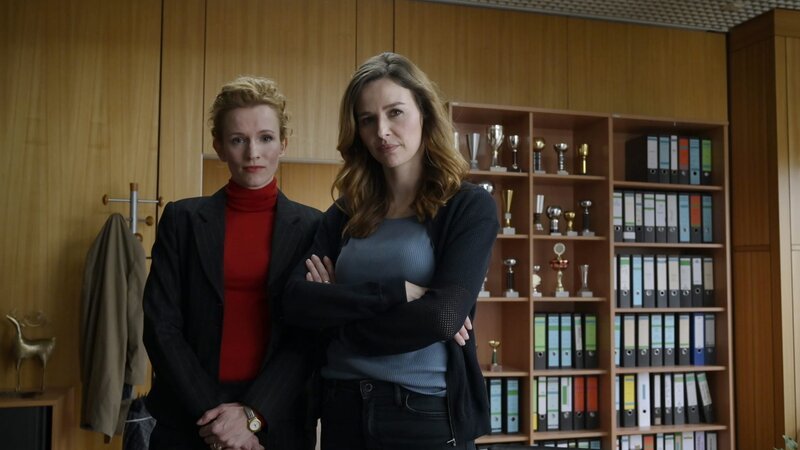 Frau Jordan stellt gleich S01E09: Randgruppen und Rentner ...