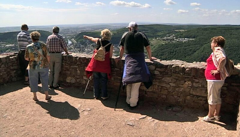 Sagenhaft (2013) bisher 63 Folgen Episodenguide – fernsehserien.de
