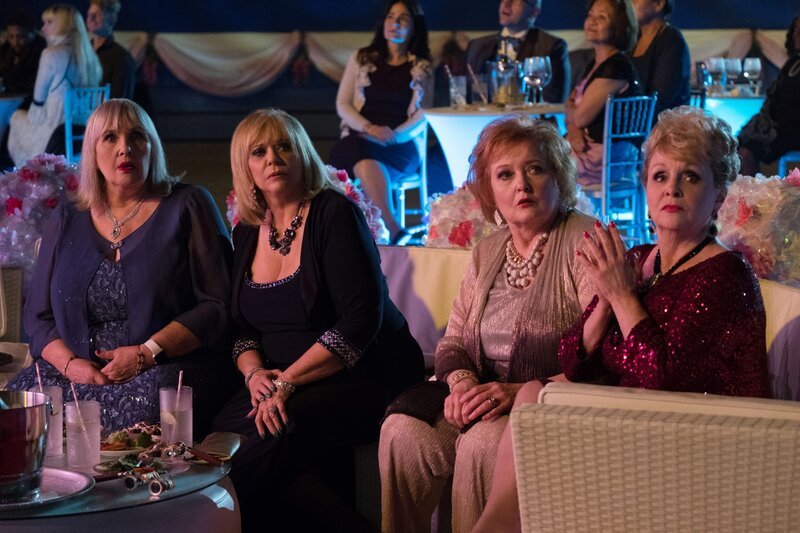 Baskets S03E04: Opernabend (A Night At The Opera) – fernsehserien.de