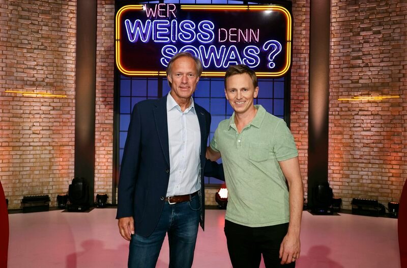 Wer weiß denn sowas? 906: Gerhard Delling & Jochen Breyer ...