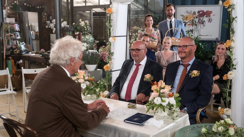 Rote Rosen (RR) 3673: Der Suchzettel – fernsehserien.de