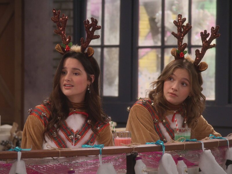 Side Hustle S02E08: Das Weihnachtskonzert (A Mouth Noise Christmas ...