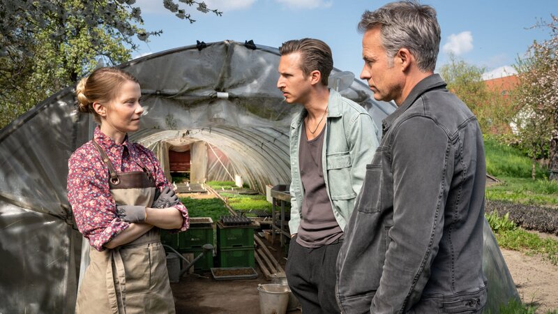 SOKO Leipzig S23E22: Aus deutschen Landen – fernsehserien.de