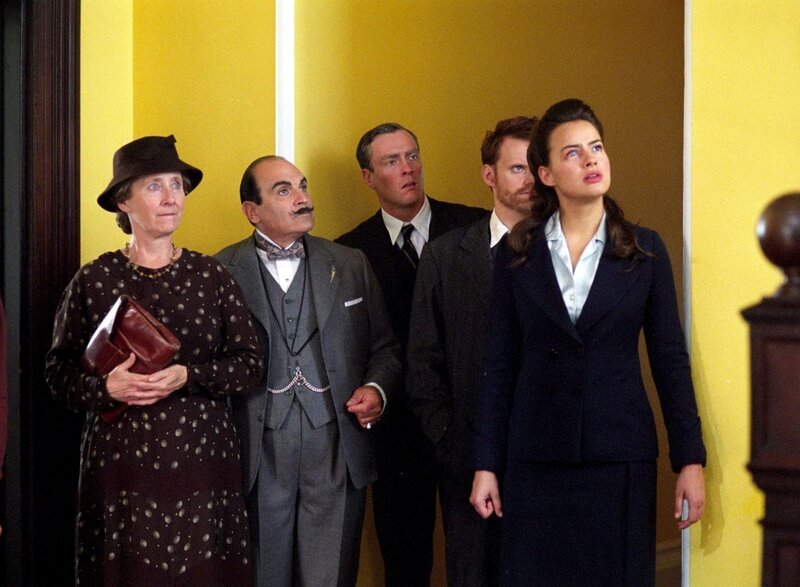 Agatha Christie’s Poirot S09E01: Das unvollendete Bildnis (Five Little ...