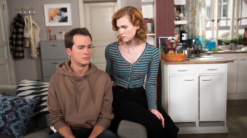 Rote Rosen (RR) 3718: Privates Glück – fernsehserien.de