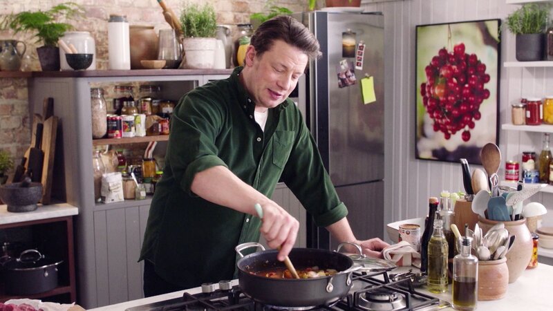 Jamie Oliver: Keep Cooking and Carry On S01E04: Herzhafte Suppe und ...