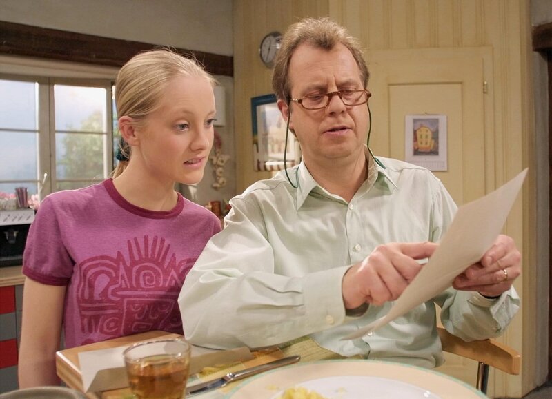 Fertig lustig S02E10: Vitamin B – fernsehserien.de