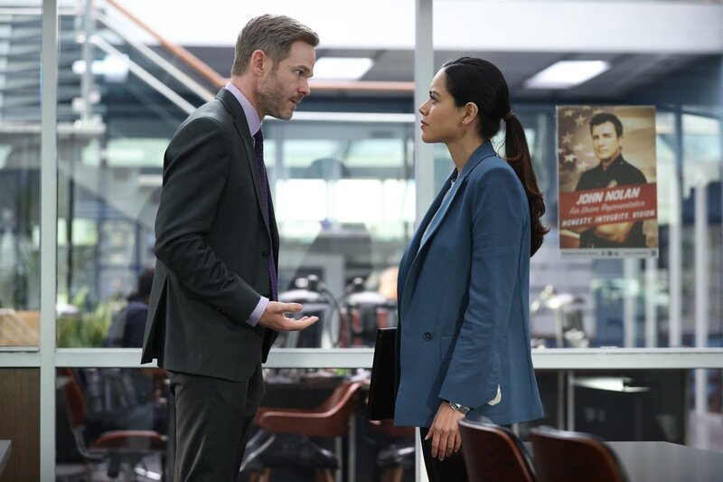 The Rookie S04E08: Auf der Flucht (Hit And Run) – fernsehserien.de