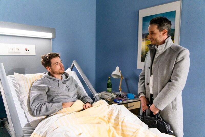 Alles was zählt (AWZ) 4142: Axel erkennt, dass er nichts mehr in der ...