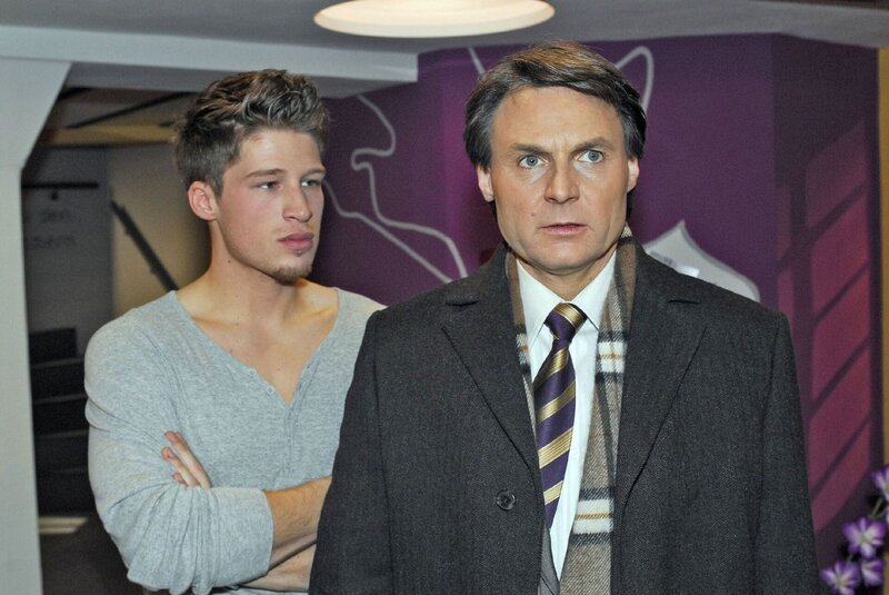 Gute Zeiten, schlechte Zeiten (GZSZ) 3944: Tim erzählt Dominik ...