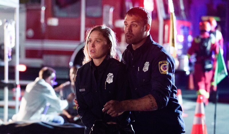 9-1-1 Notruf L.A. S03E03: Verzweifelte Suche (The Searchers ...