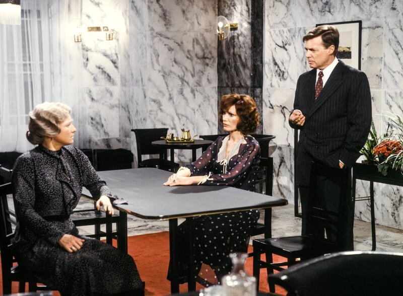 Ringstraßenpalais 08: Kein Glück in der Liebe – fernsehserien.de