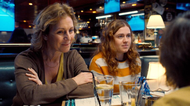 Thunder in My Heart S01E02: Mama-Sitting (Mammavakt) – fernsehserien.de