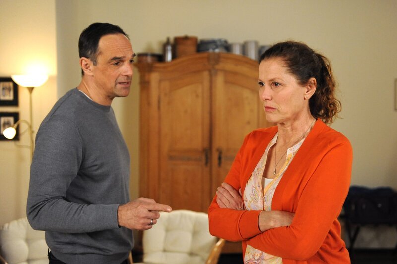 Dahoam is Dahoam (DiD) 3126: Meilenweit entfernt – fernsehserien.de