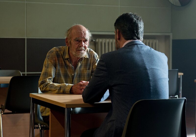 Schuld nach Ferdinand von Schirach S01E02: Schnee – fernsehserien.de