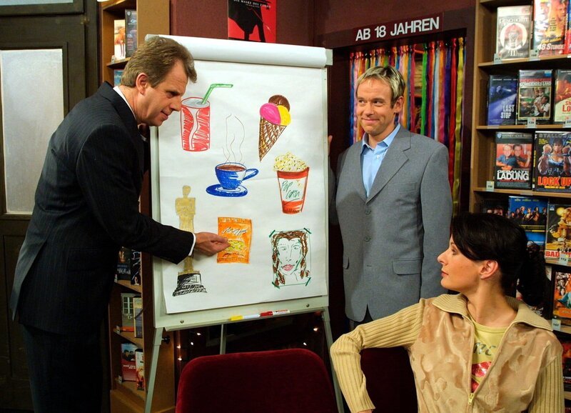 Fertig lustig S03E02: Nackte Tatsachen – fernsehserien.de