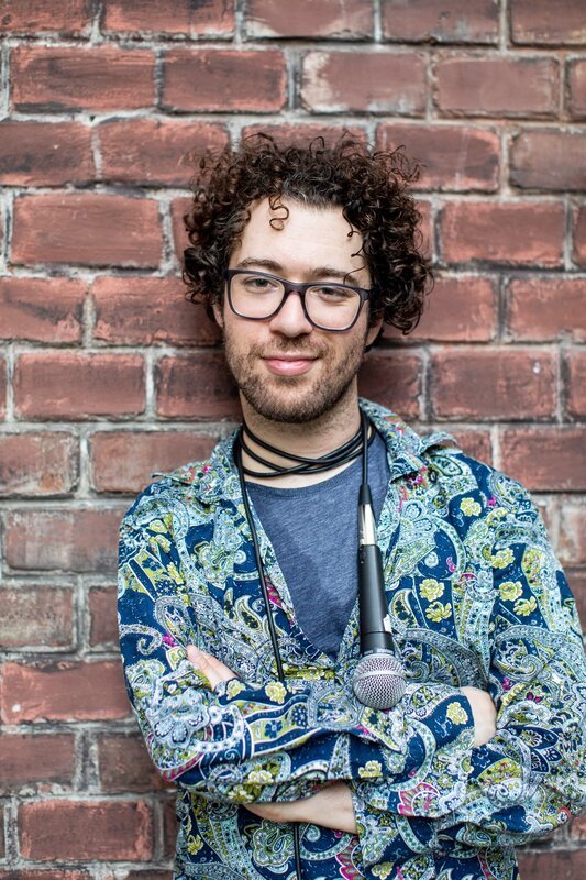 Kabarett im Turm S08E06: David Stockenreitner – DOWN – fernsehserien.de