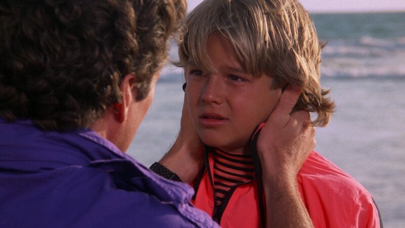 Baywatch S01E03: Tod auf dem Surfbrett (In Deep) – fernsehserien.de