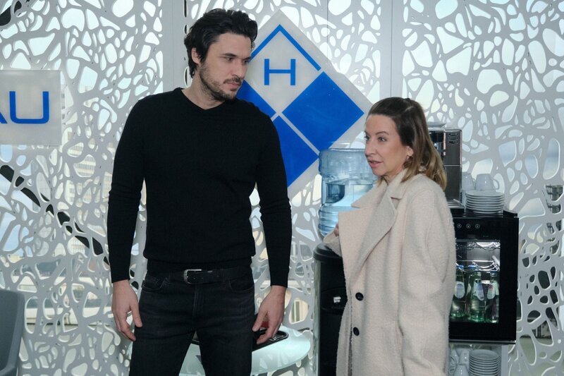 Unter uns (UU) 7103: Ute muss am Geburtstag von Maja improvisieren ...