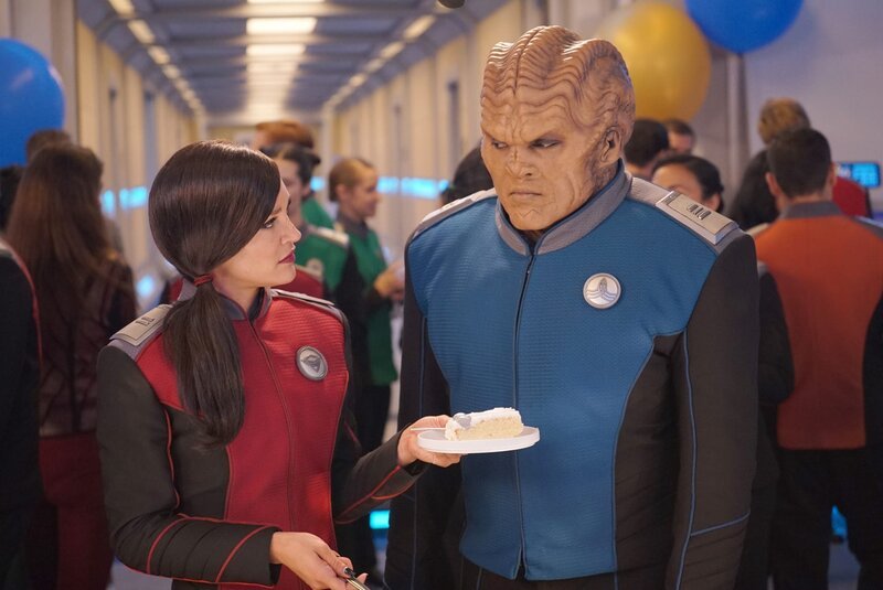 The Orville S02E08: Identität (1) (Identity, Part 1) – fernsehserien.de