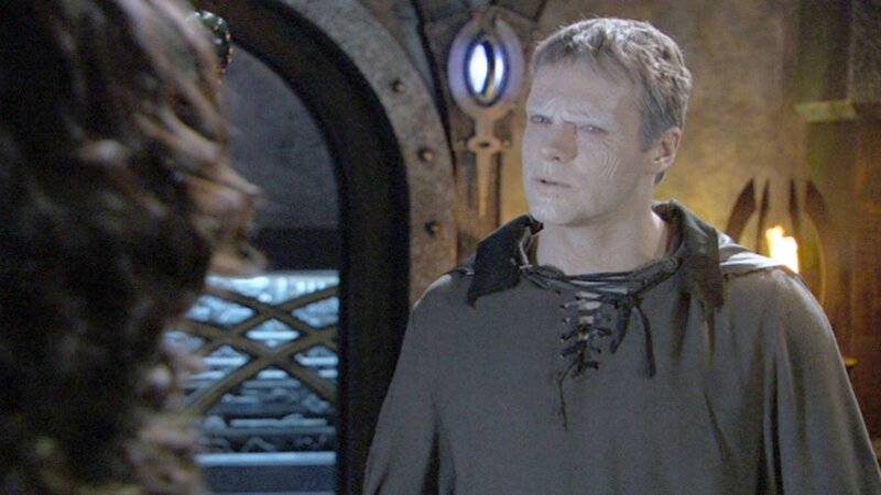 Stargate S10E14: Daniel – der Prior (The Shroud) – fernsehserien.de