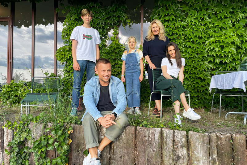 Ding Dong S05E02: Im Pornokino und im Dschungelhaus – fernsehserien.de