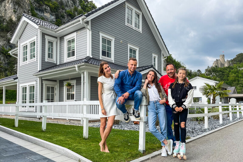 Ding Dong S05E01: Im Künstlertempel und im Gefängnis – fernsehserien.de