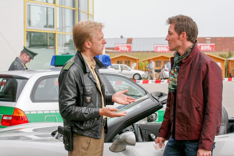 Die Rosenheim Cops S10e25 Hochzeit Mit Hindernissen Fernsehseriende