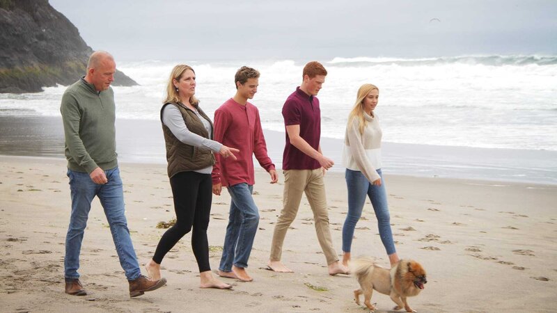 Beach House Hunters S07E09: Eine Patchworkfamilie genießt den Strand ...