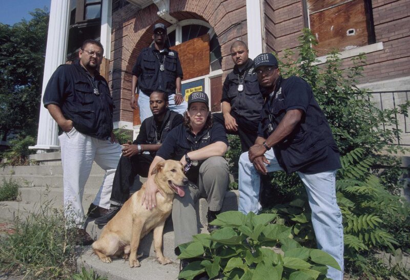 Tierpolizei Detroit S03E08: Folge 8 (Deserted Dogs) – fernsehserien.de